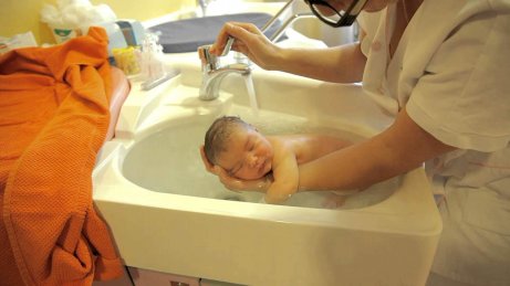 Baby Bath Spa, el maravilloso baño relajante para recién nacidos