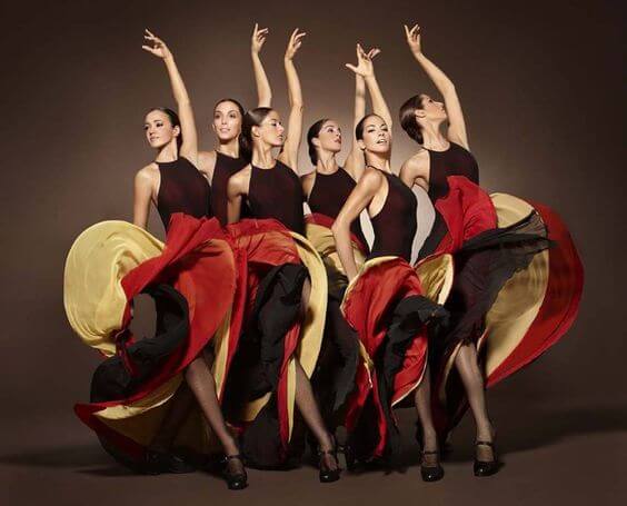 10 beneficios del baile flamenco en las niñas - Eres Mamá